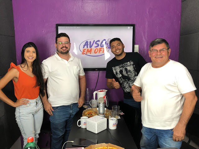 Confira como a estreia do podcast AVSQ EM OFF, entrevistando Braguinha ...