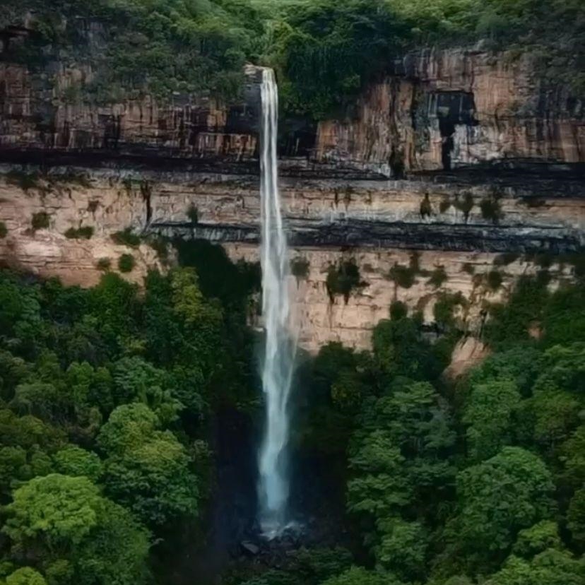 Bica do Ipu volta a jorrar após 5 meses sem queda d’água